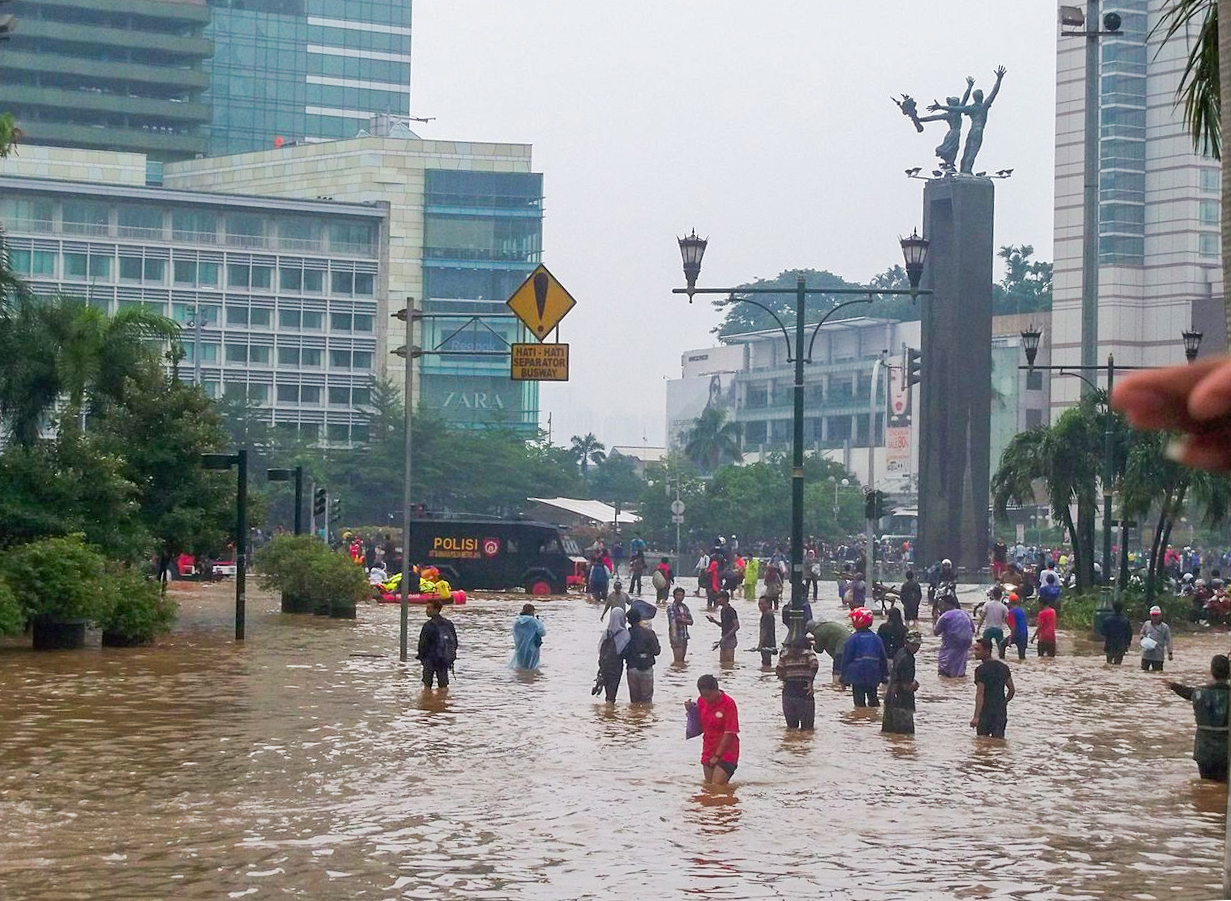 Disaster Management in Indonesia: Complex Challenges of a Dual Early ...