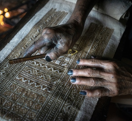 Weaving Nation and Nature: The Rise of Indigenous Textiles in Vietnam’s ...
